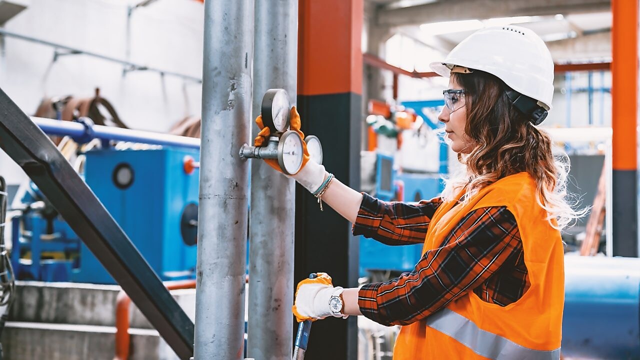 Compressor Oils for Power Generation | Shell Canada